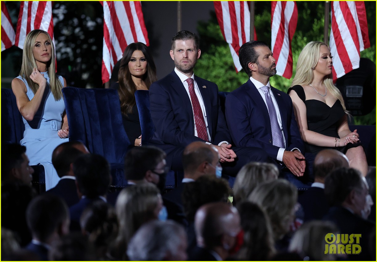 Melania Trump's Reaction to Ivanka at RNC 2020 Is Going Viral - Watch ...