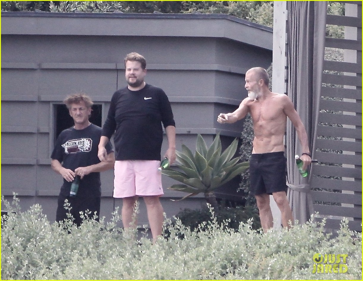 Sean Penn Hangs Out By The Beach With James Corden: Photo 4477418 ...