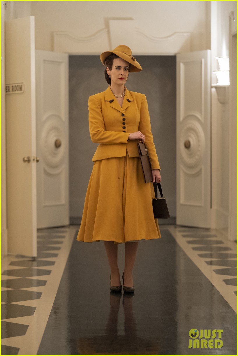 Sarah Paulson Brings 'One Flew Over the Cuckoo's Nest' Nurse To Life in ...