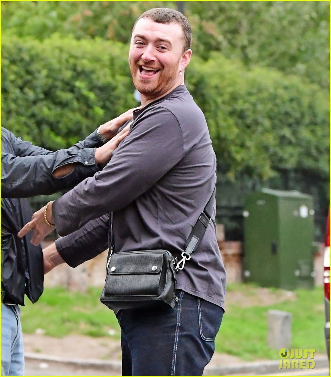 Sam Smith Passionately Makes Out with Francois Rocci in PDA-Packed ...