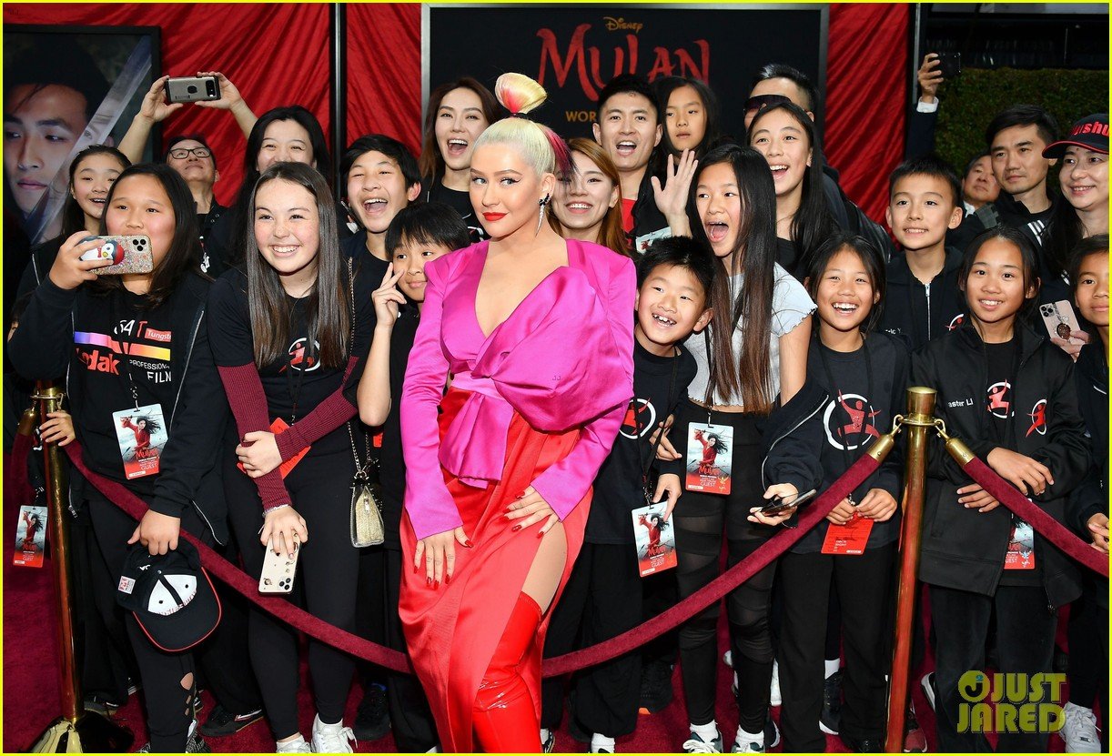 Christina Aguilera Live Tweets While Watching 'Mulan,' Reveals Which ...