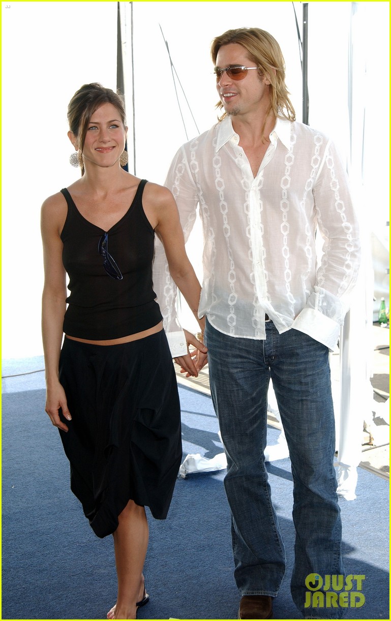 Brad Pitt Had an Erotic Daydream About Jennifer Aniston During 'Fast ...