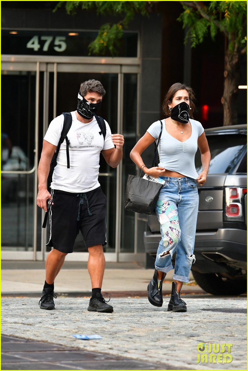 James Franco Is Looking Buff in These New Pics with Girlfriend Isabel ...