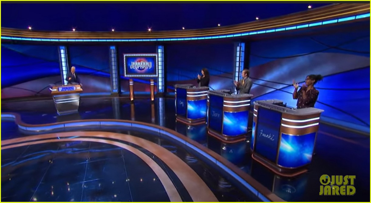 'Jeopardy!' Unveils First Look at Socially Distanced Set For Season 37 ...