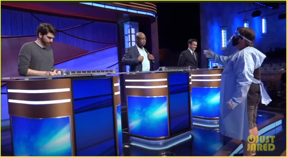 'Jeopardy!' Unveils First Look at Socially Distanced Set For Season 37 ...