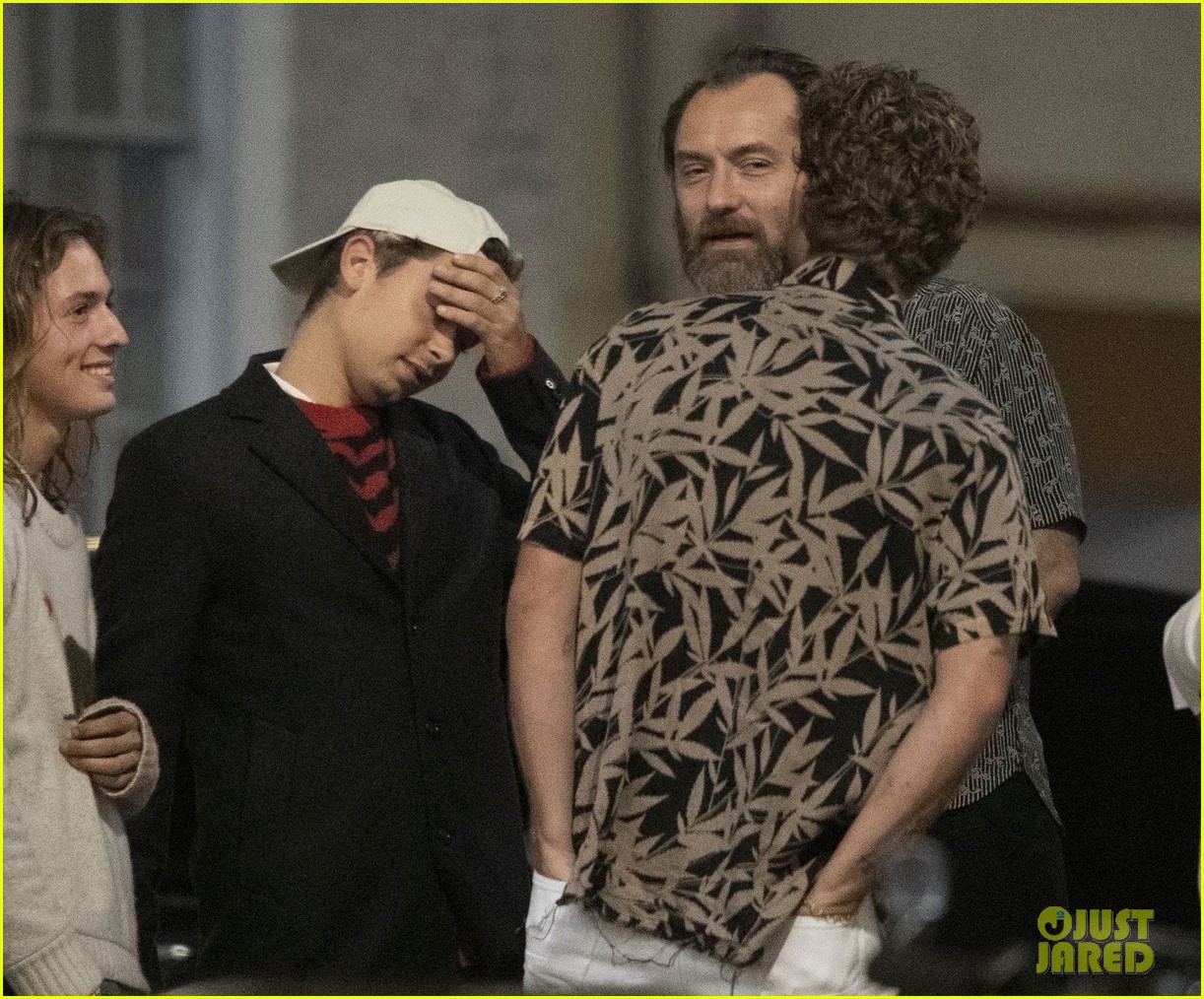 Jude Law Celebrates Son Rudy's 18th Birthday with Family Night Out ...