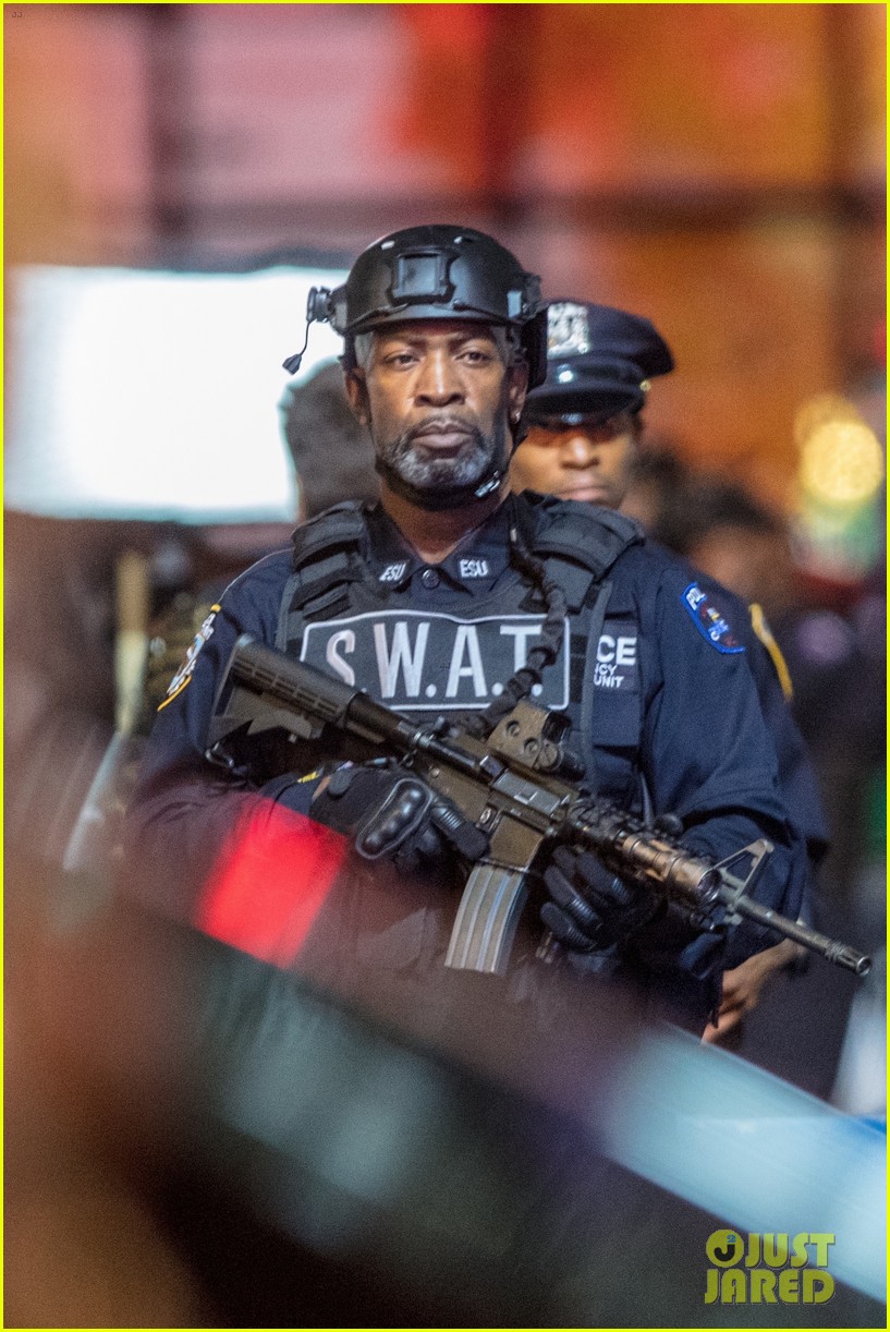 Sebastian Stan Masks Up In Between Takes on 'Falcon & The Winter ...