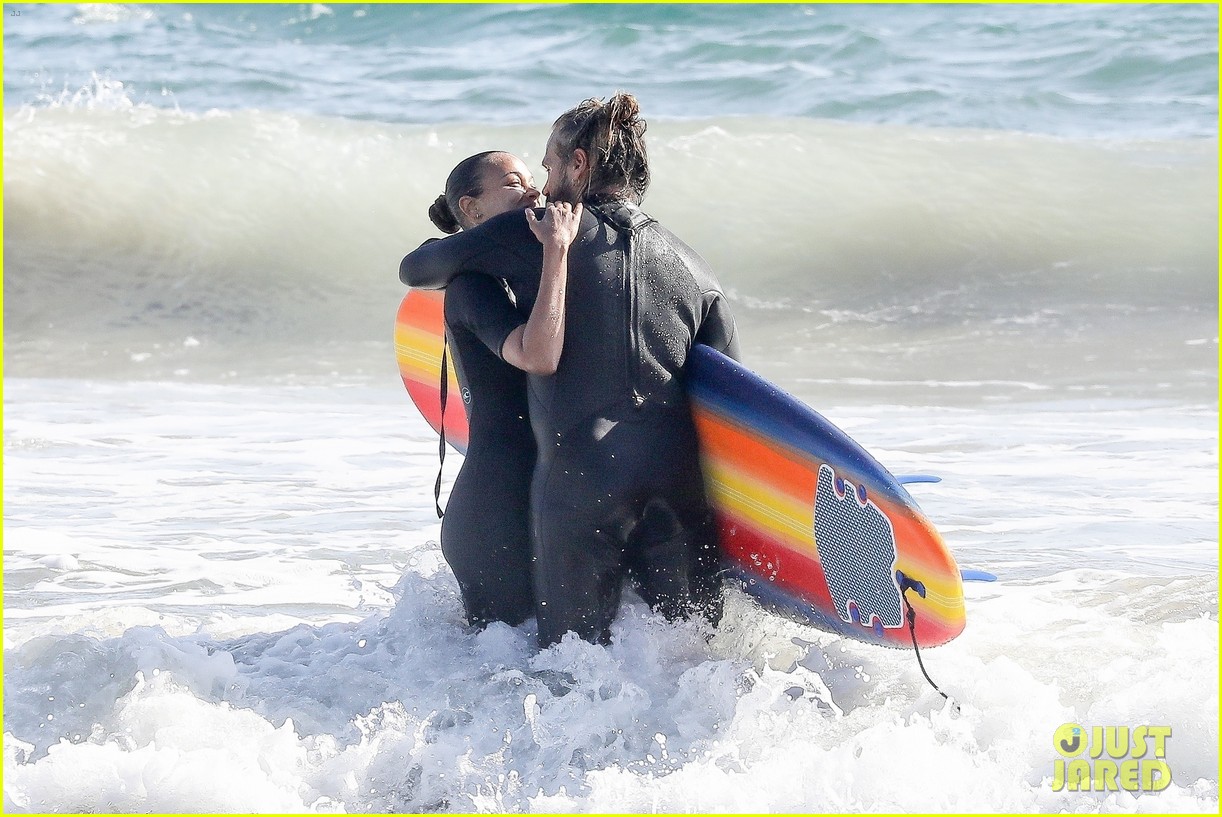 Photo: zoe saldana marco perego make out beach 26 | Photo 4485735 ...