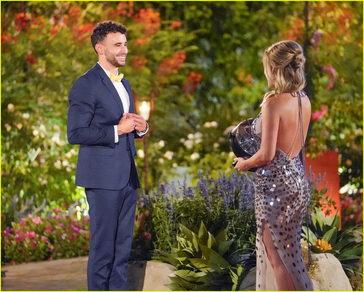 'The Bachelorette' 2020: See Over 80 Photos from Clare Crawley's Season ...