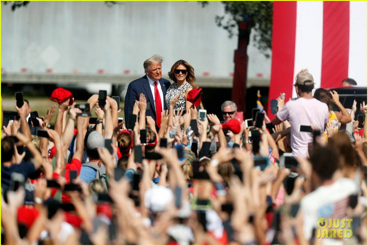 The 'Fake Melania' Theories Are Continuing After Melania Trump's Speech ...