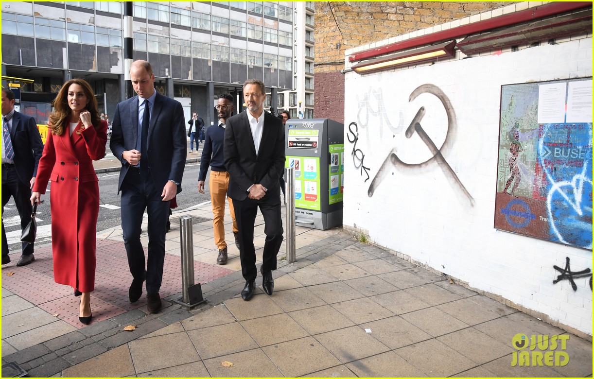 Duchess Kate Middleton & Prince William Wear Their Face Masks on Latest ...