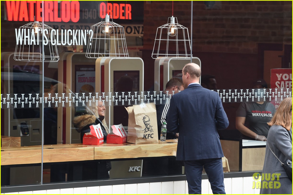 Duchess Kate Middleton & Prince William Wear Their Face Masks on Latest ...