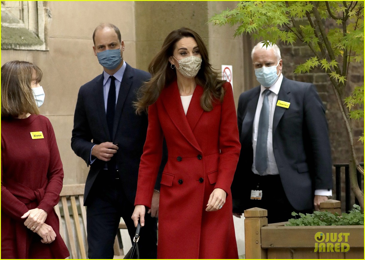 Duchess Kate Middleton & Prince William Wear Their Face Masks on Latest ...