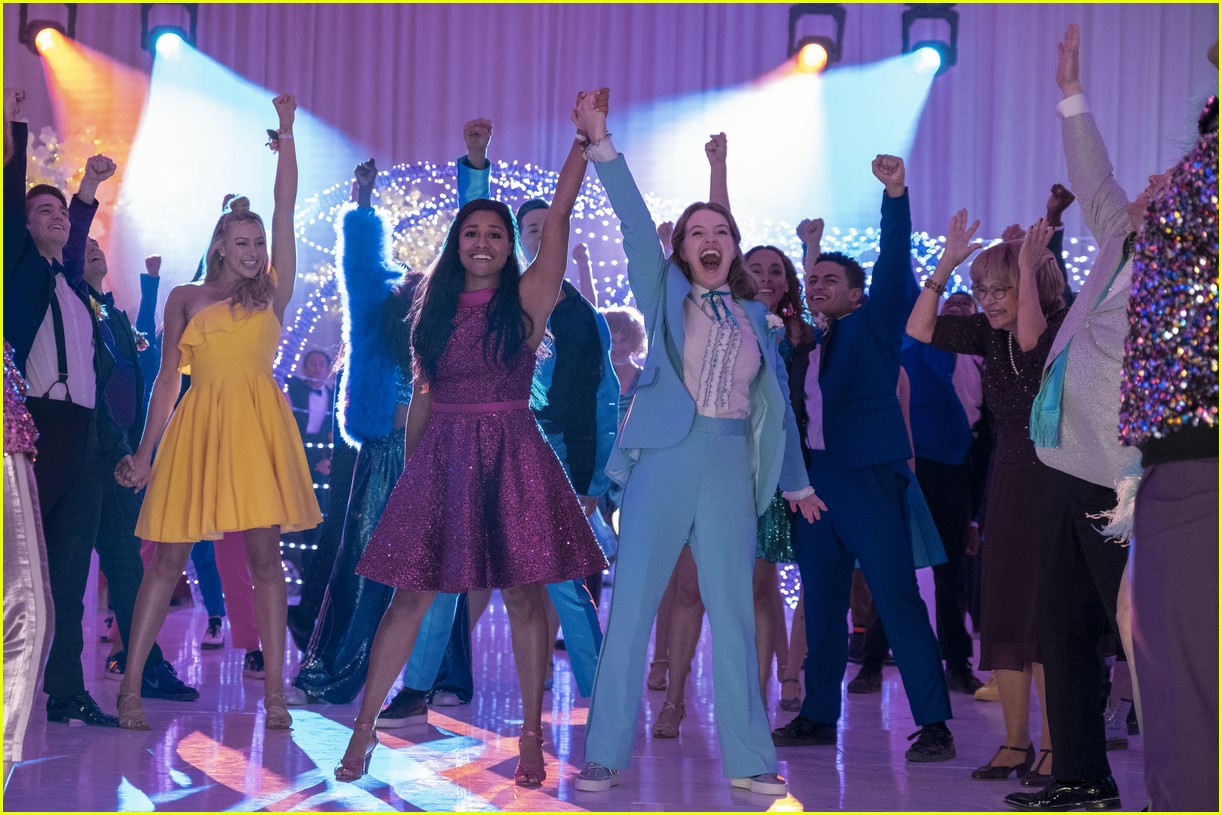 'The Prom' Gets First Trailer Featuring Star-Studded Cast - Watch Now ...