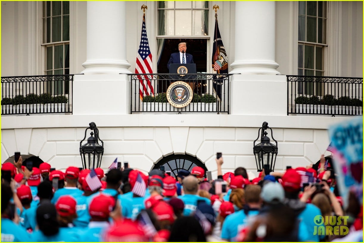 Some Attendees at Trump's White House Balcony Speech Had Their Travel ...
