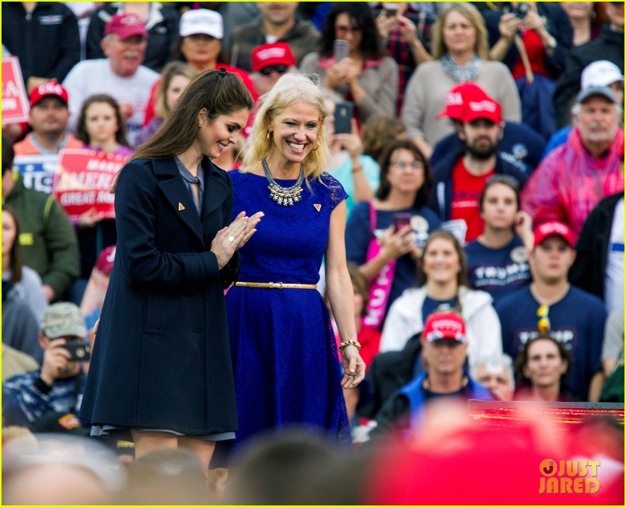 Who is Hope Hicks? Meet Trump's Aide & See Photos of Them Together ...