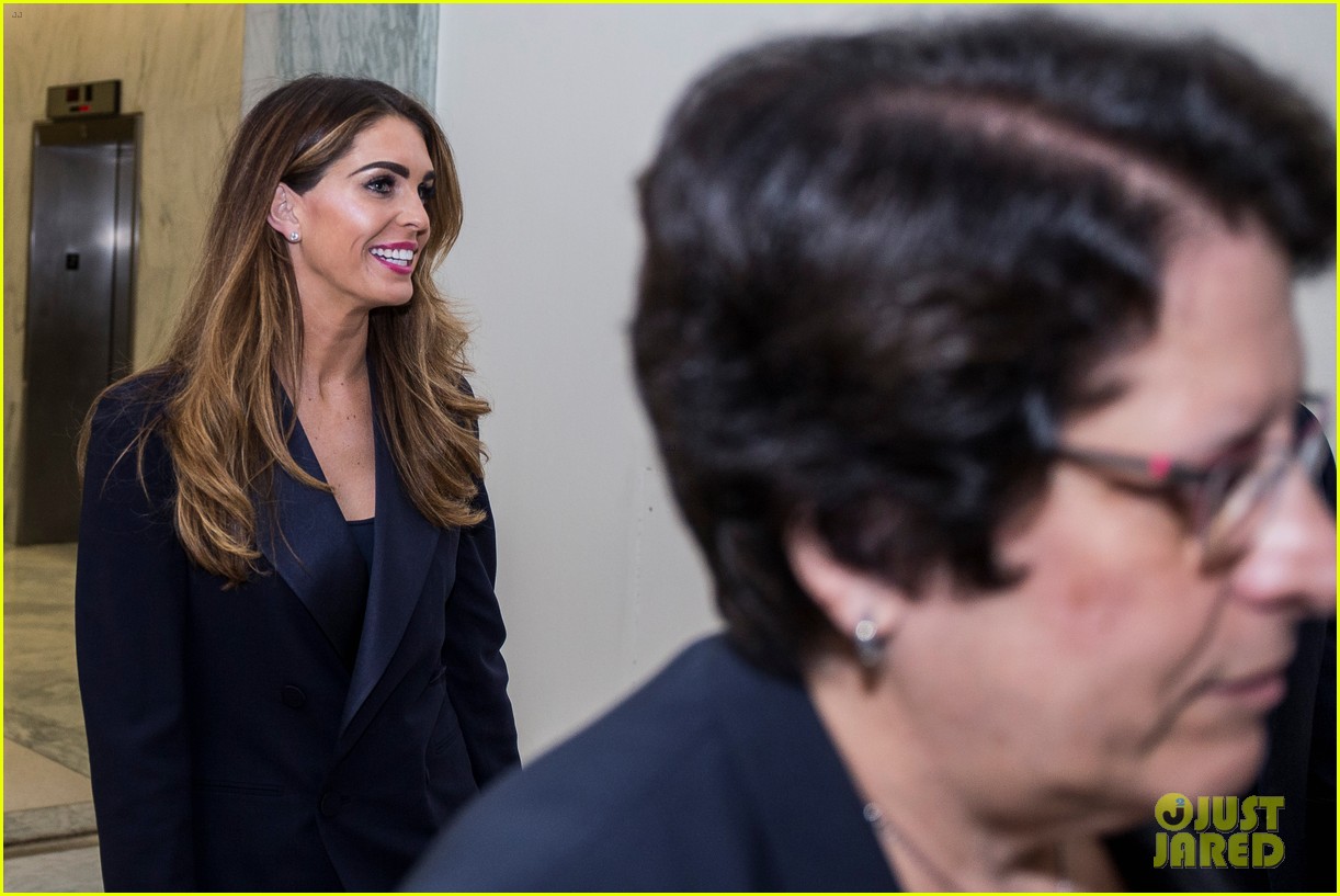 Who is Hope Hicks? Meet Trump's Aide & See Photos of Them Together ...