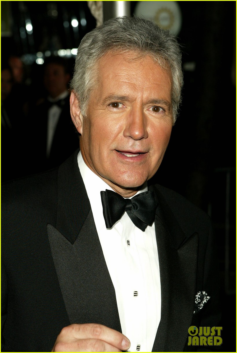 Alex Trebek Dead - Beloved 'Jeopardy' Host Dies at 80: Photo 4498713 | RIP Photos | Just Jared ...