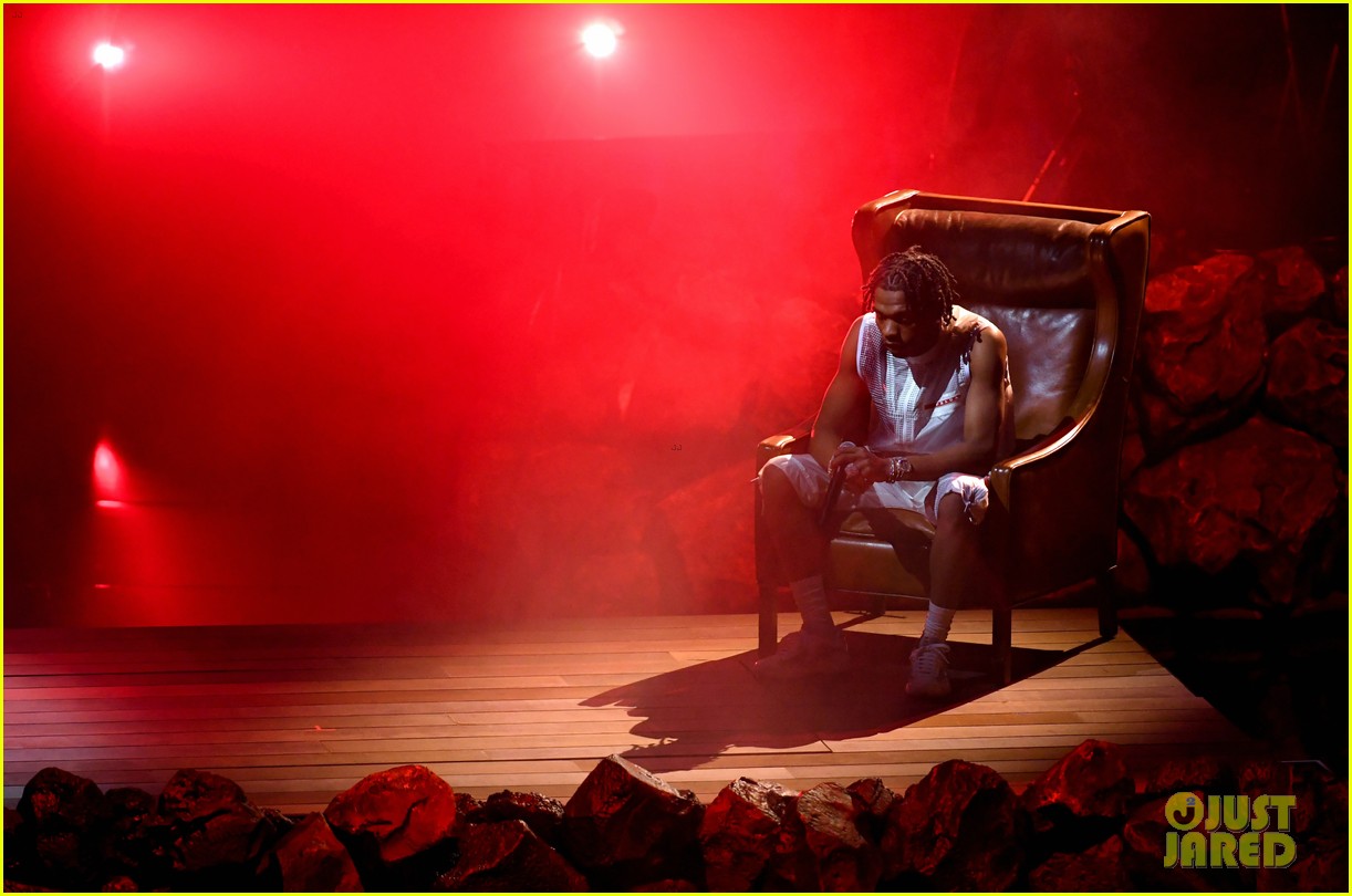 Lil Baby Had an Important Message About Mental Health During His AMAs ...