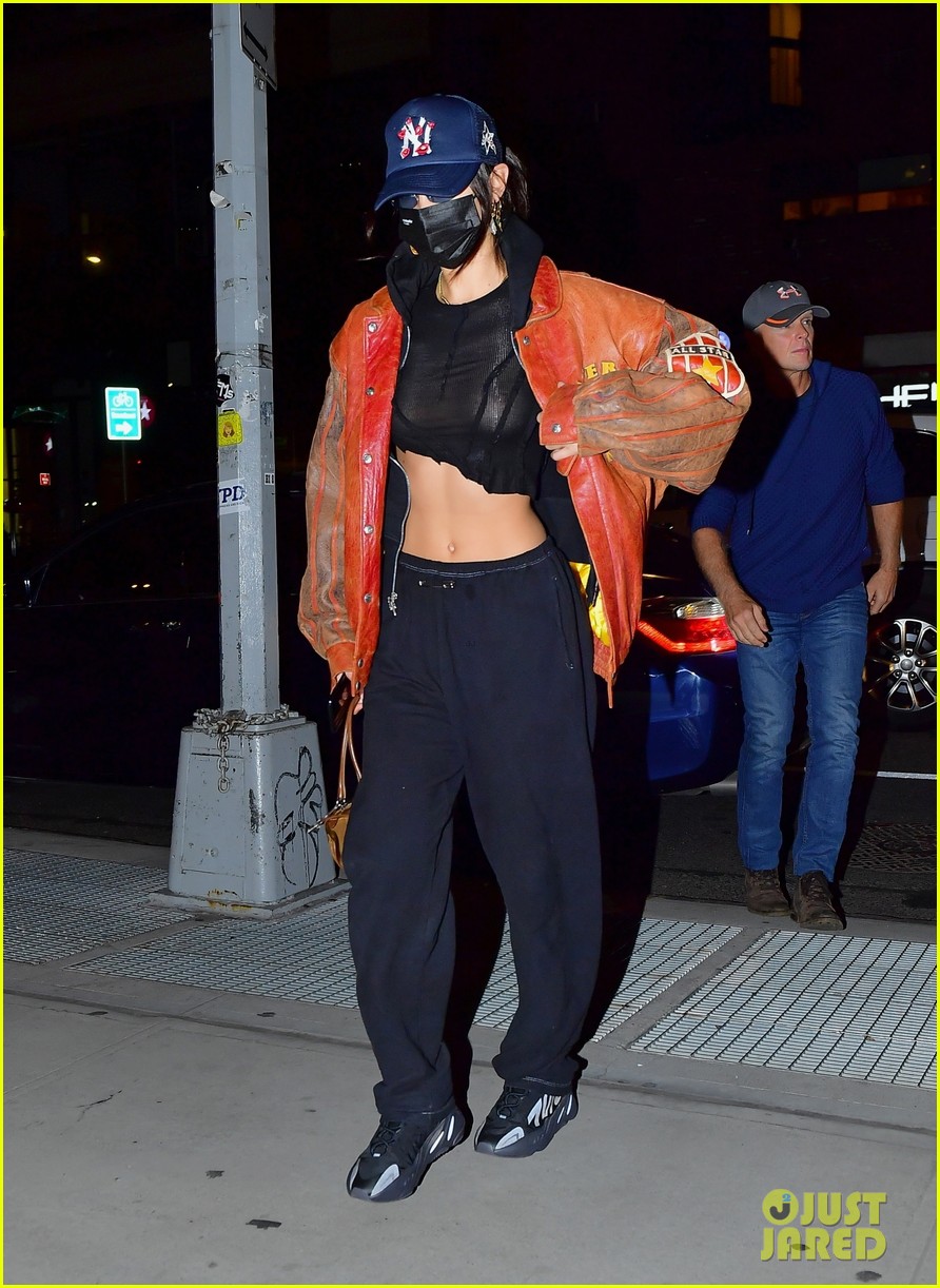 Bella Hadid Shows Off Midriff In Belly-Baring top While Out To Dinner ...