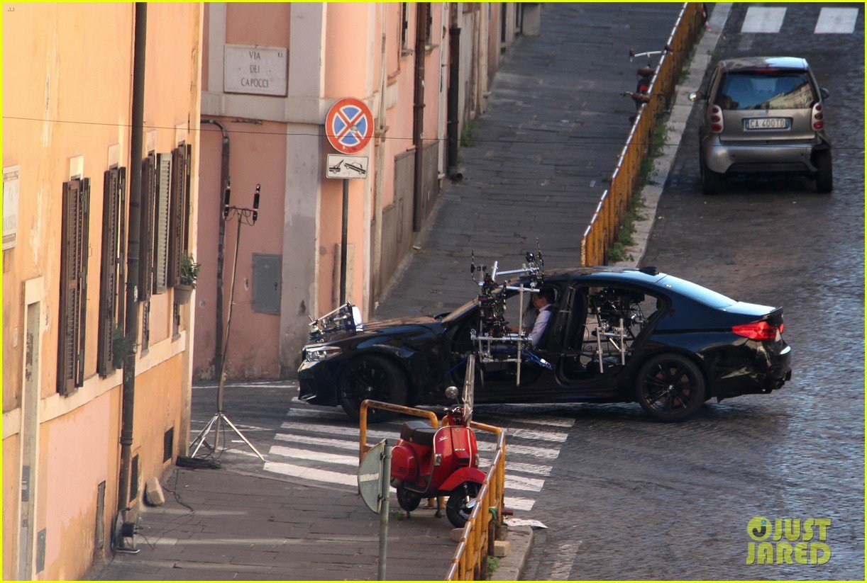 Photo: tom cruise cameras all over his car 35 | Photo 4503952 | Just ...
