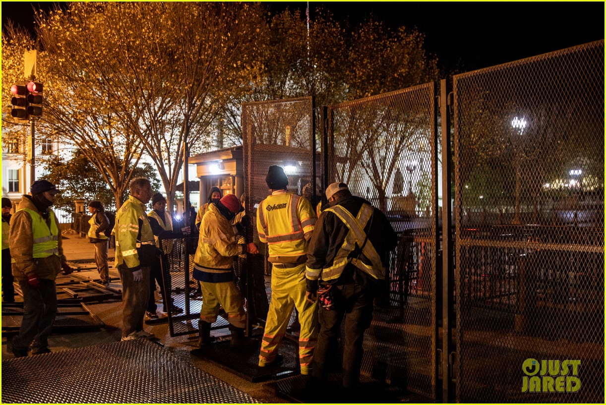 'Non-Scalable Fence' Installed at White House Ahead of Election 2020 ...