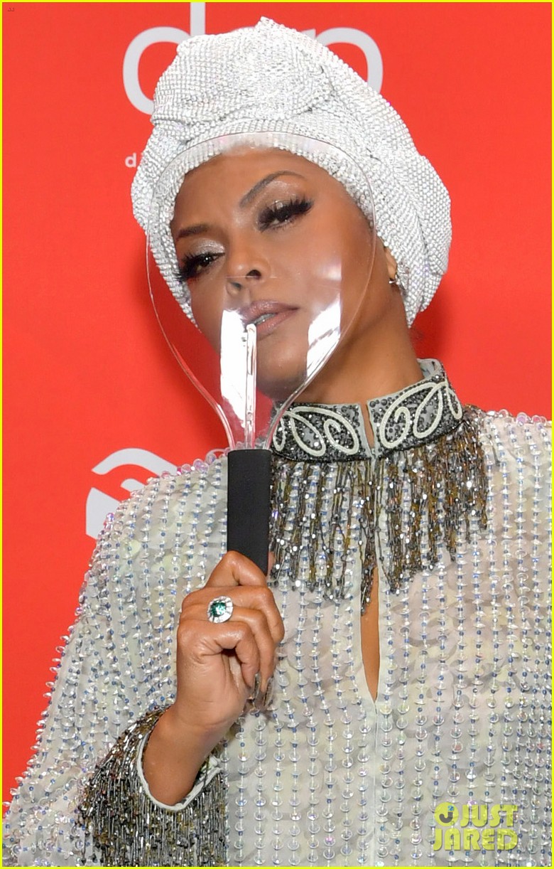 Taraji P. Henson Carries Face Shield Arriving for Hosting Duties at ...