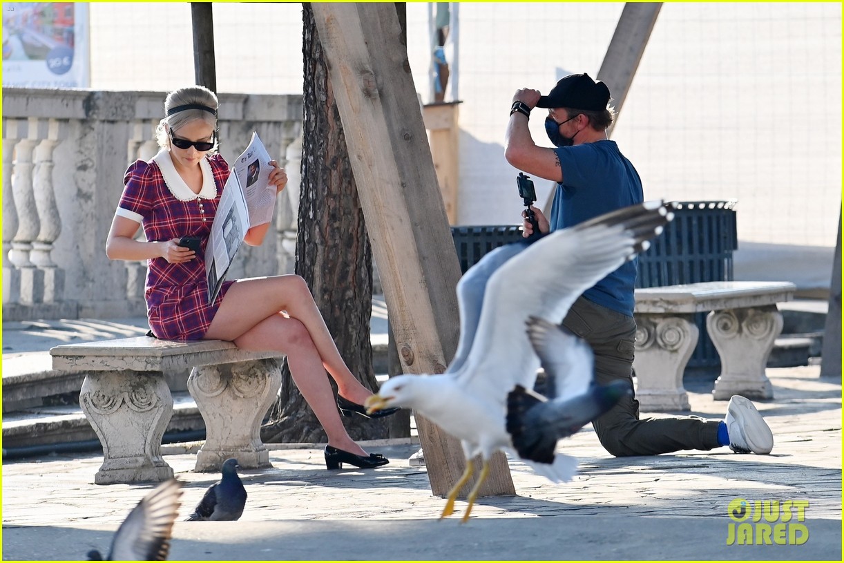 Simon Pegg Films Funny Videos With Pom Klementieff in Venice: Photo ...