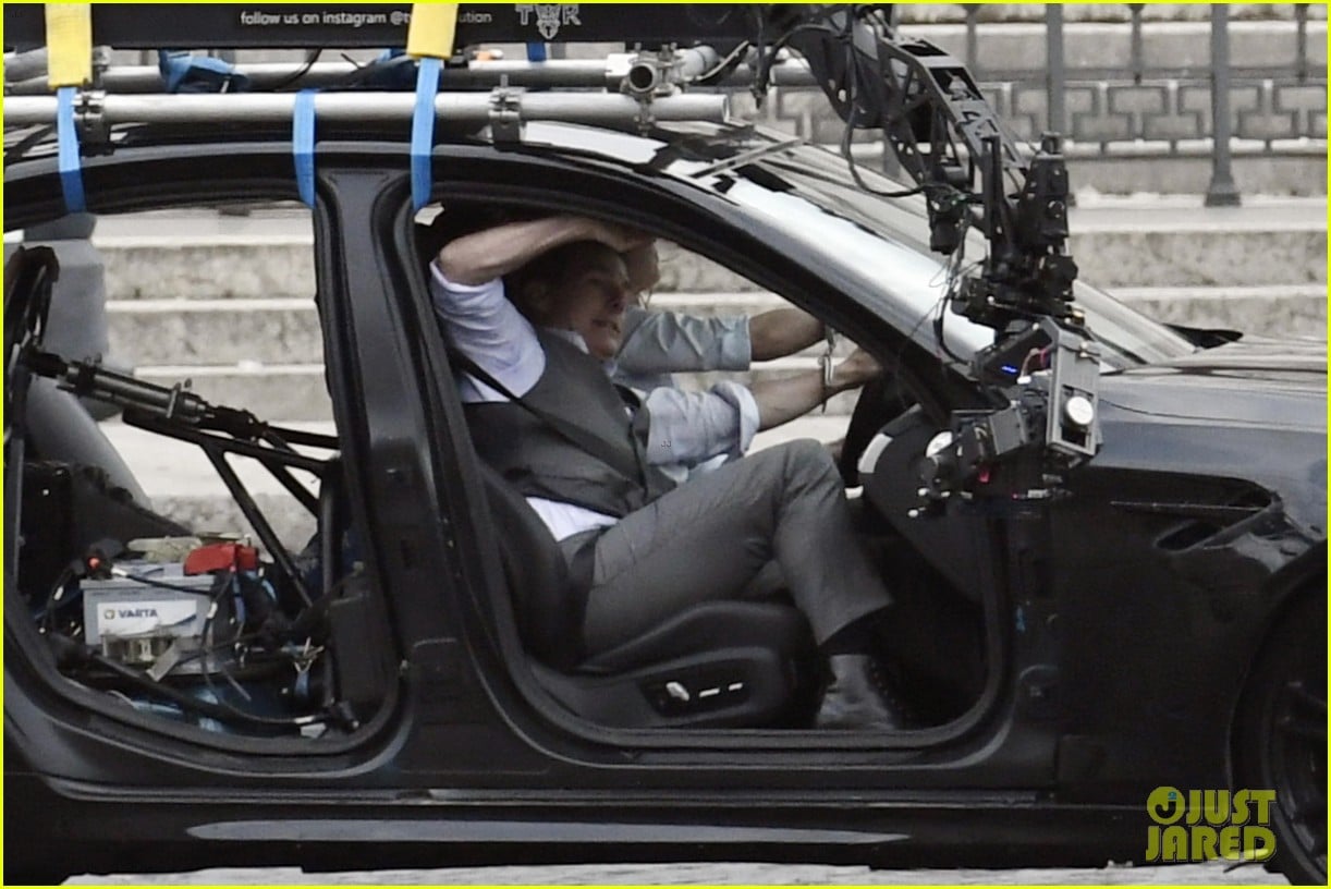 Tom Cruise Continues Filming 'Mission: Impossible 7' in Rome: Photo ...