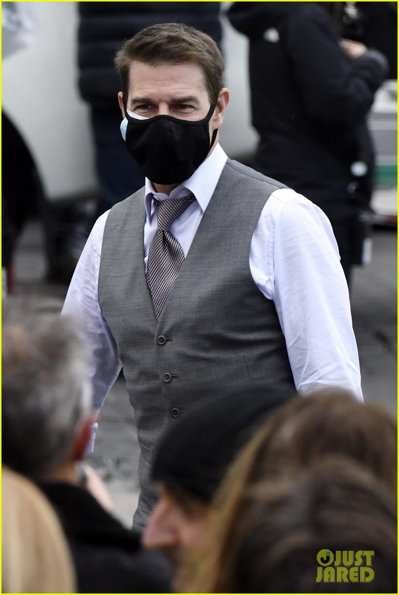Tom Cruise Continues Filming 'Mission: Impossible 7' in Rome: Photo ...