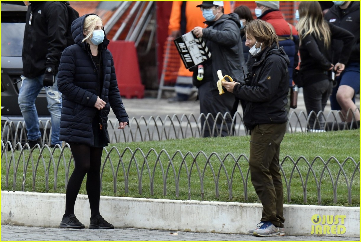 Tom Cruise Continues Filming 'Mission: Impossible 7' in Rome: Photo ...