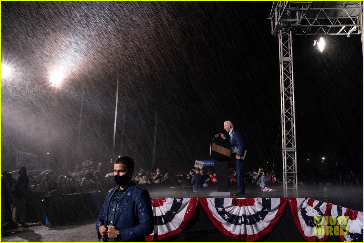 Donald Trump Complains About Cold Weather After Joe Biden Spoke in the ...