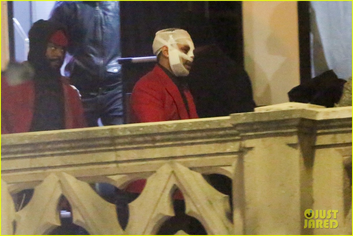 The Weeknd's Head is Covered with Bandages While Filming New Music ...