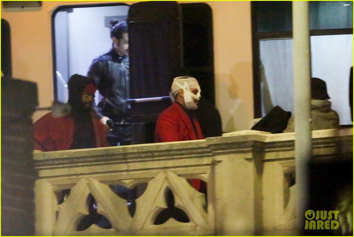 The Weeknd's Head is Covered with Bandages While Filming New Music ...