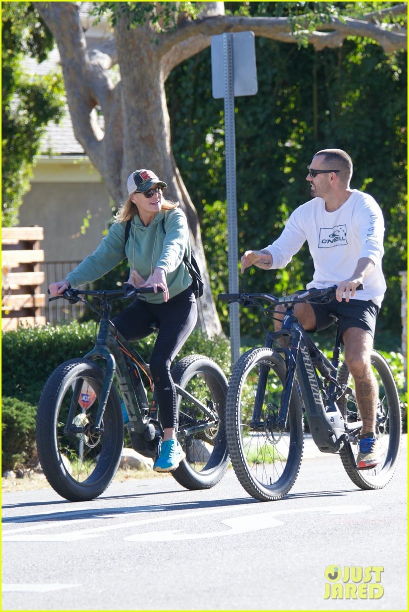 Robin Wright Spotted On a Bike Ride with Hunky Husband Clement Giraudet ...