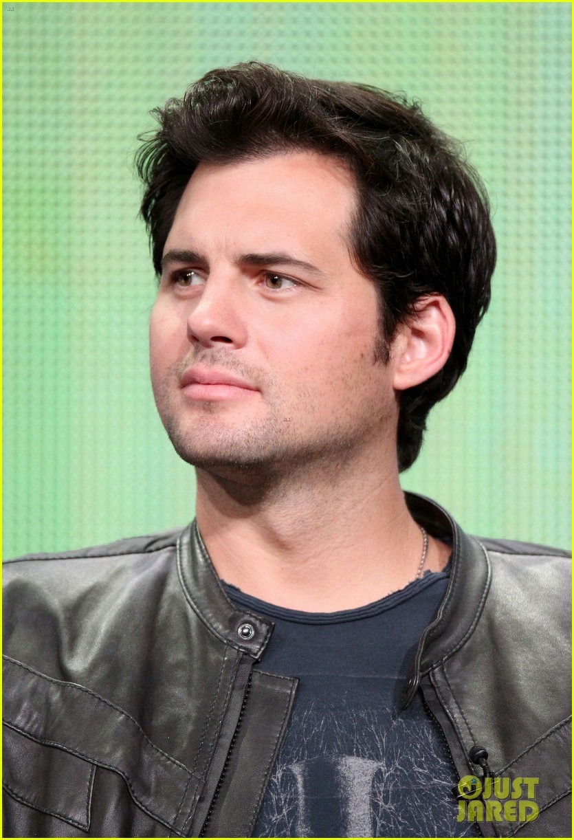 Get to Know Kristoffer Polaha, the 'Wonder Woman 1984' Actor with a ...