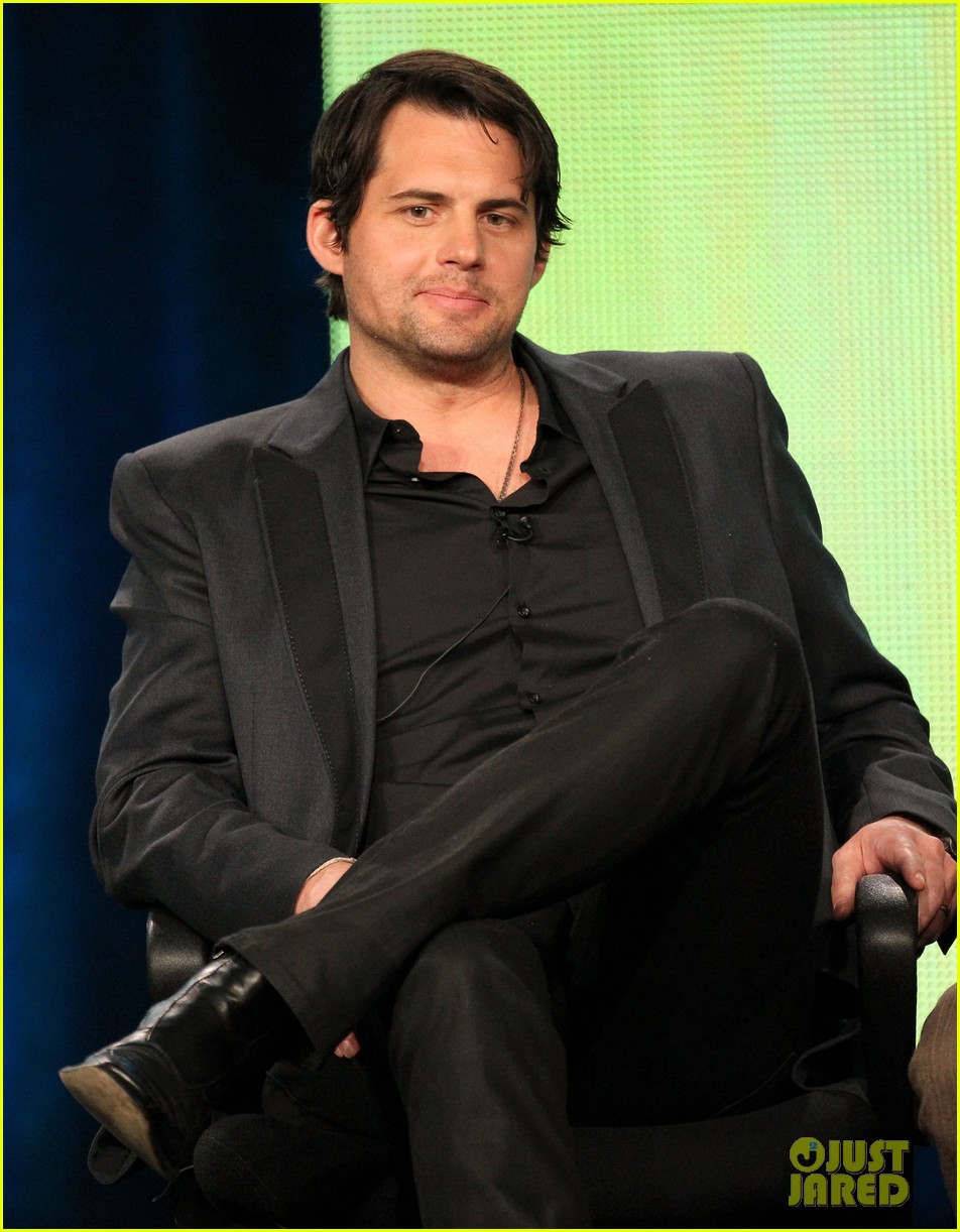 Get to Know Kristoffer Polaha, the 'Wonder Woman 1984' Actor with a ...