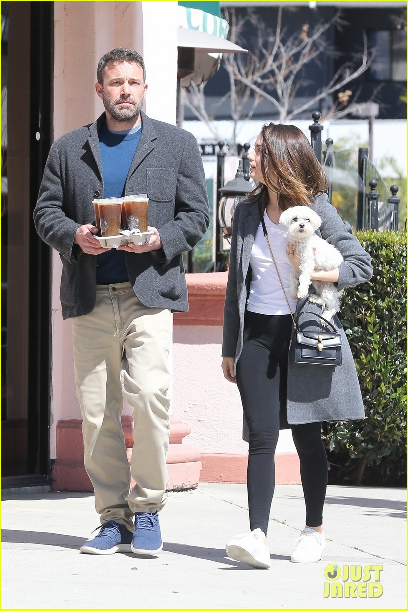 Ben Affleck & Ana de Armas Split, Source Reveals the Reason Why: Photo ...