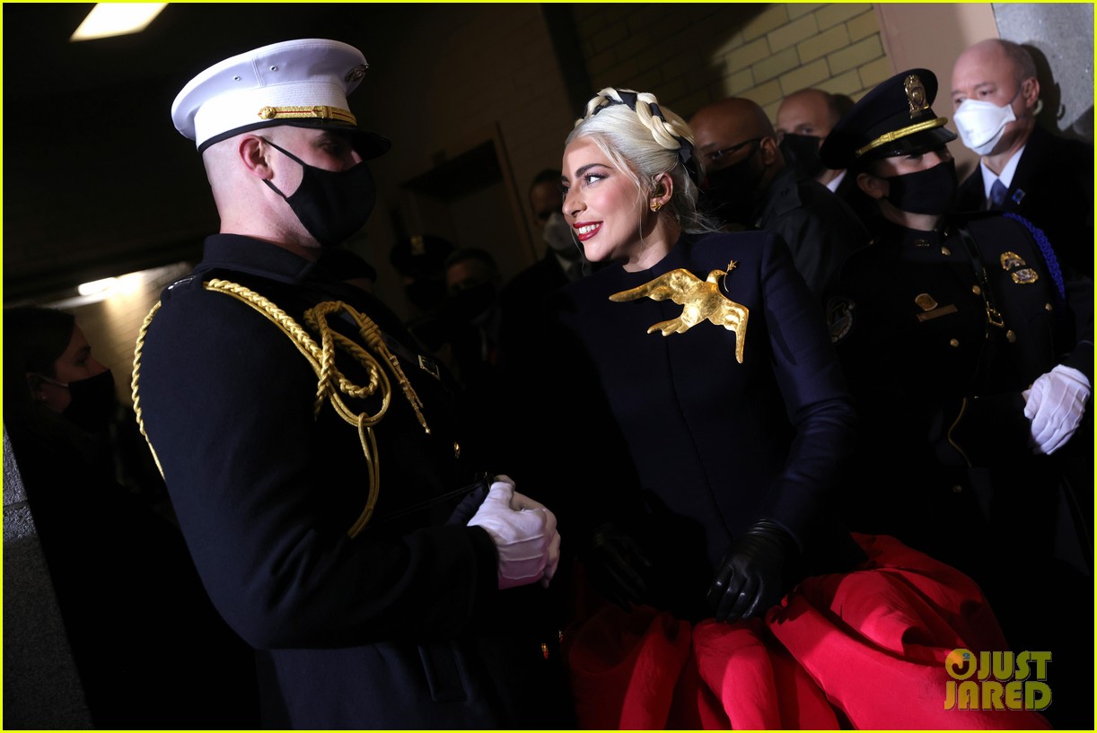 Lady Gaga Performs the National Anthem at Presidential Inauguration ...
