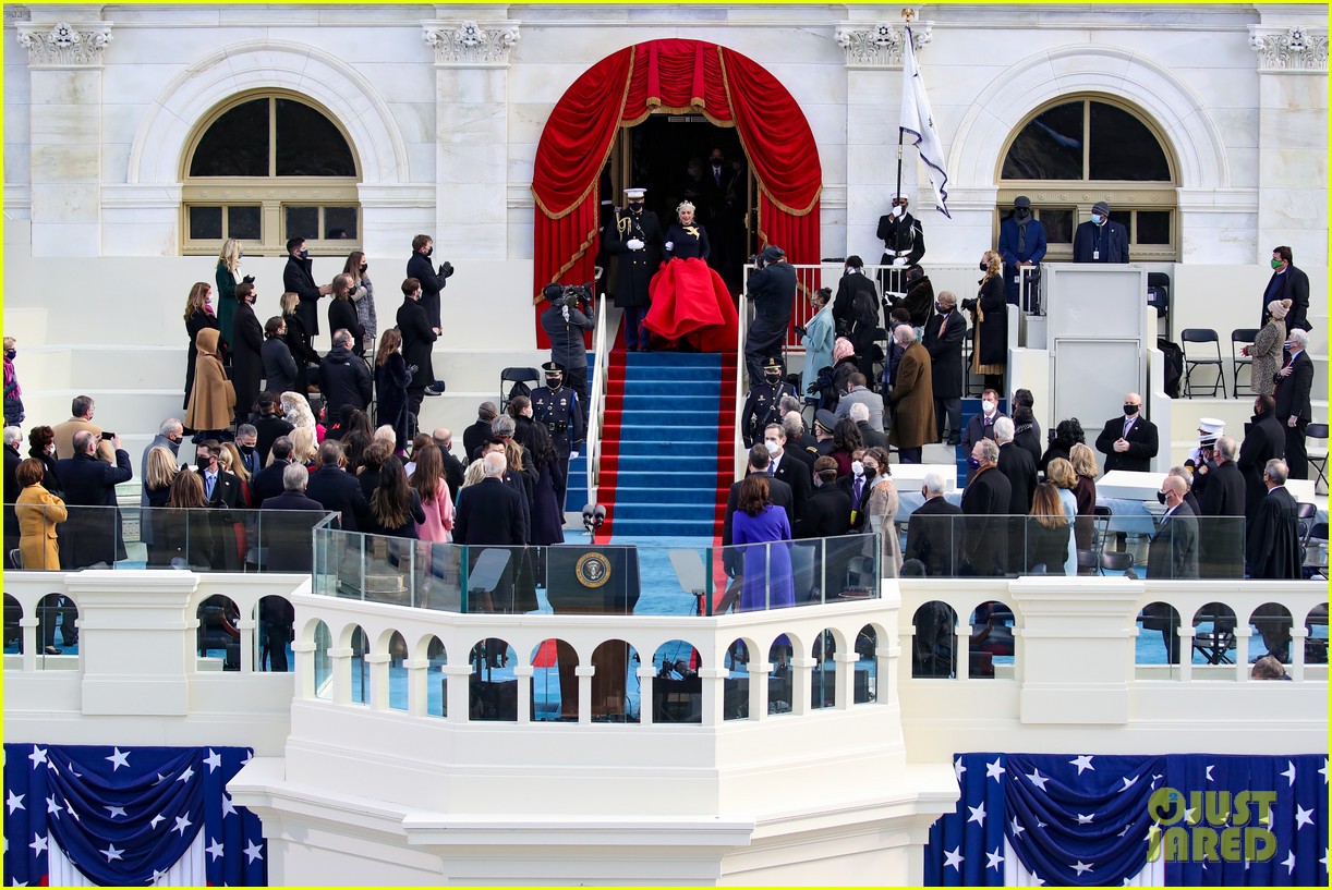 Lady Gaga Performs the National Anthem at Presidential Inauguration ...