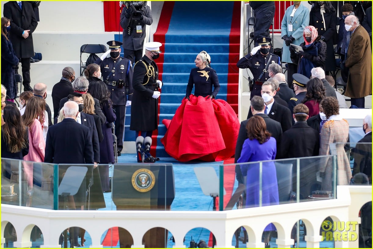 Lady Gaga Performs the National Anthem at Presidential Inauguration ...