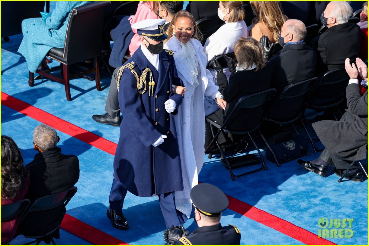 Watch Jennifer Lopez's Inauguration Performance (Where She Added a 'Let ...