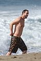 Keanu Reeves Looks Fit Shirtless at the Beach in Malibu: Photo 4514918 ...