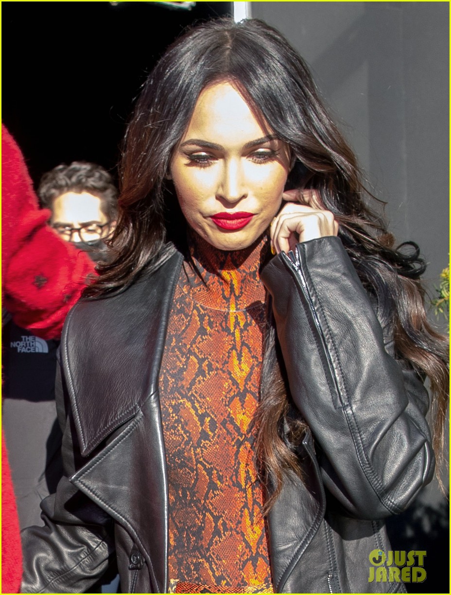 Megan Fox & Machine Gun Kelly Step Out in NYC After Shooting Down ...