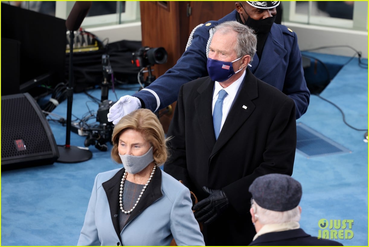 Barack Obama, Michelle Obama, Bill Clinton, & Hillary Clinton Arrive at ...