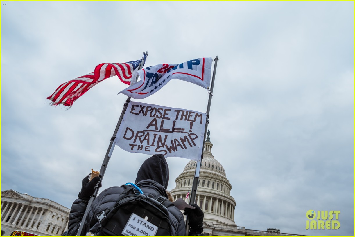 Pro-Donald Trump Protestors Storm U.S. Capitol Building, Breach Police ...