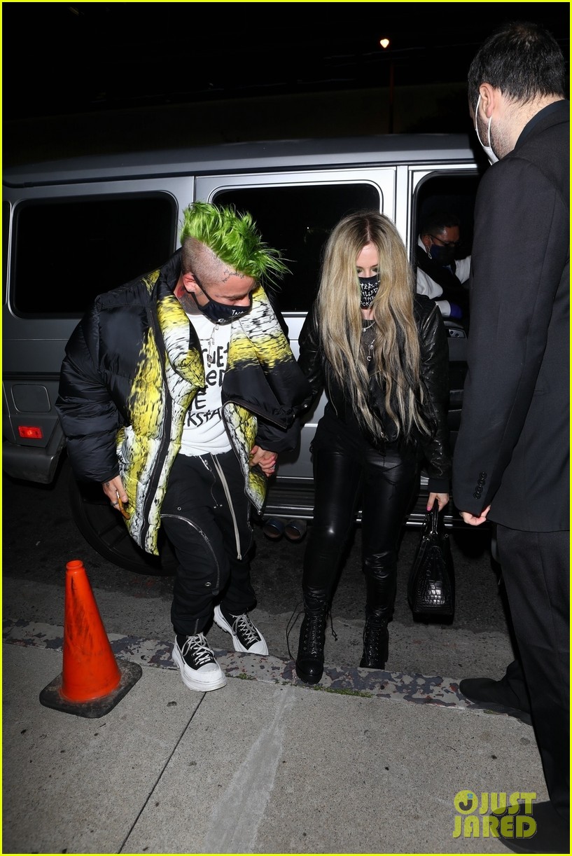 Photo: avril lavigne mod sun hold hands 39 | Photo 4524386 | Just Jared ...