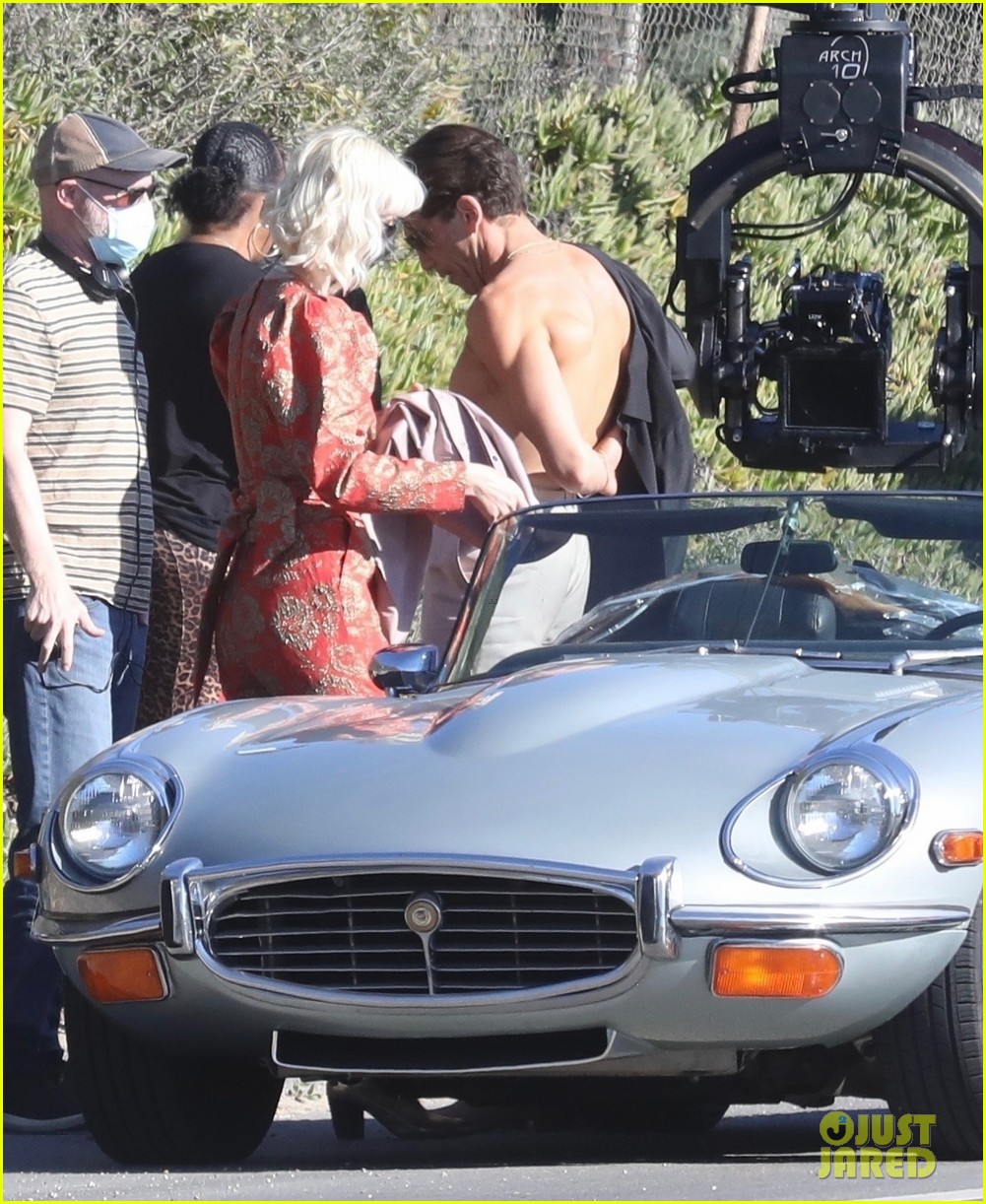 Jon Bernthal Bares Ripped Body While Going Shirtless for 'American Gigolo' Series: Photo 4526710 ...