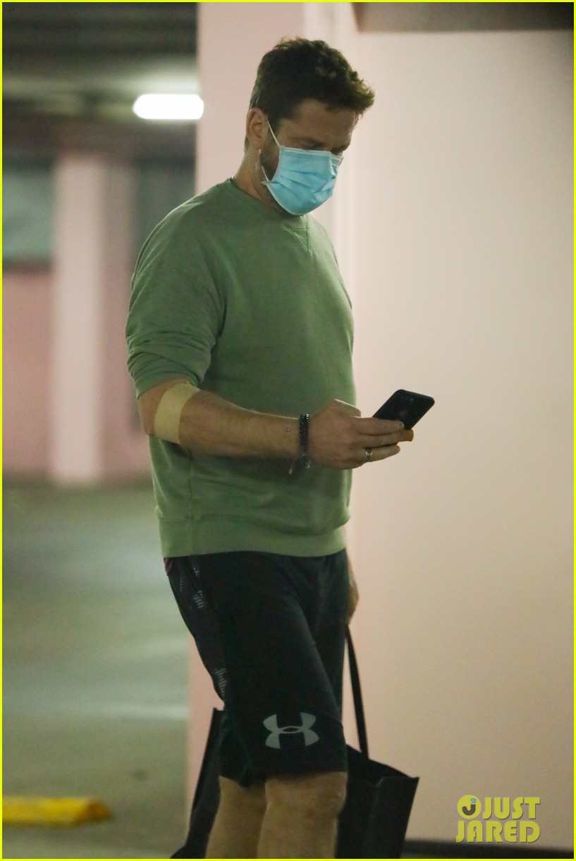 Gerard Butler Spotted at Medical Building in L.A., Plus He Revealed ...