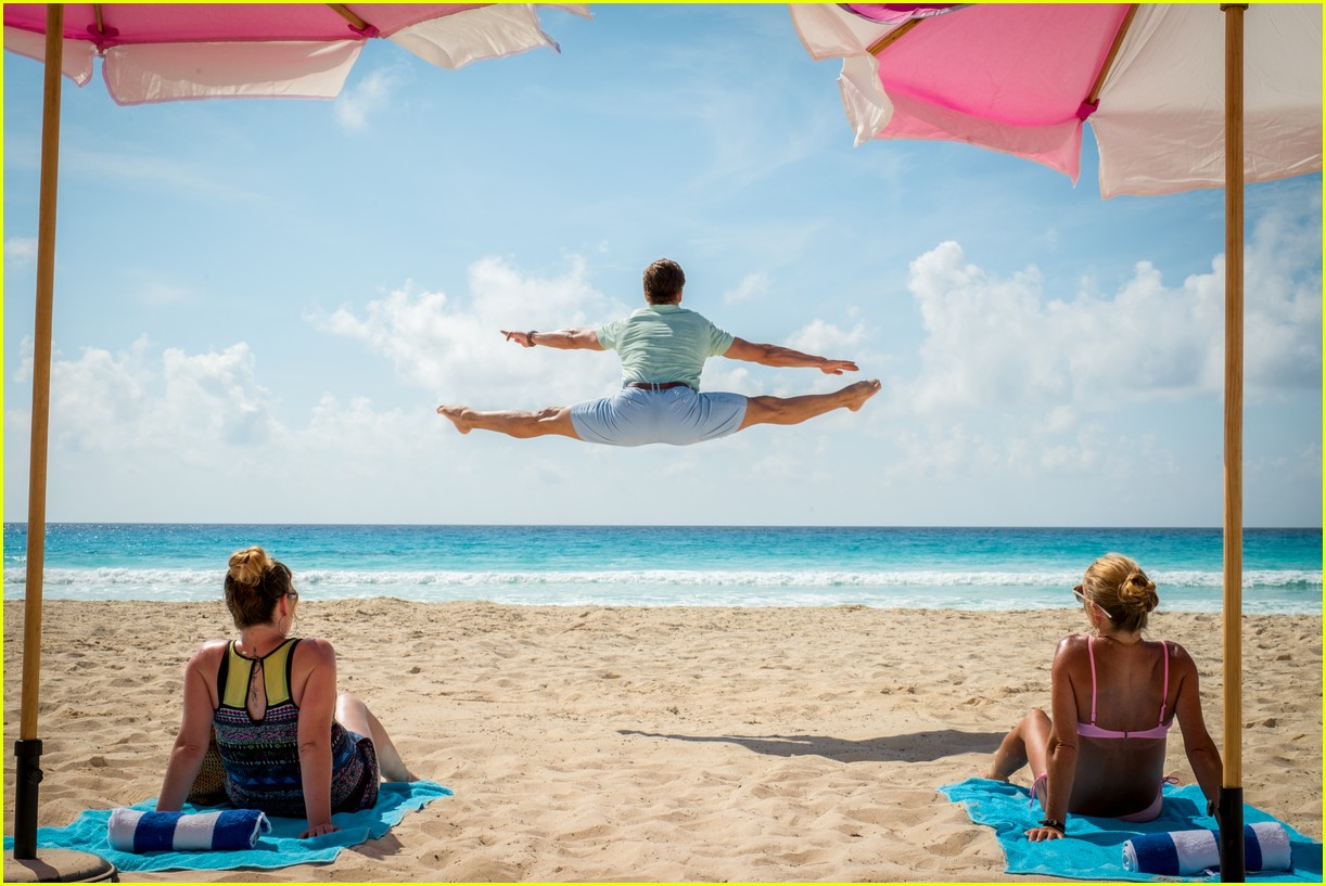 Jamie Dornan Talks 'Barb & Star' Sequel Possibility & How Many Shirts ...